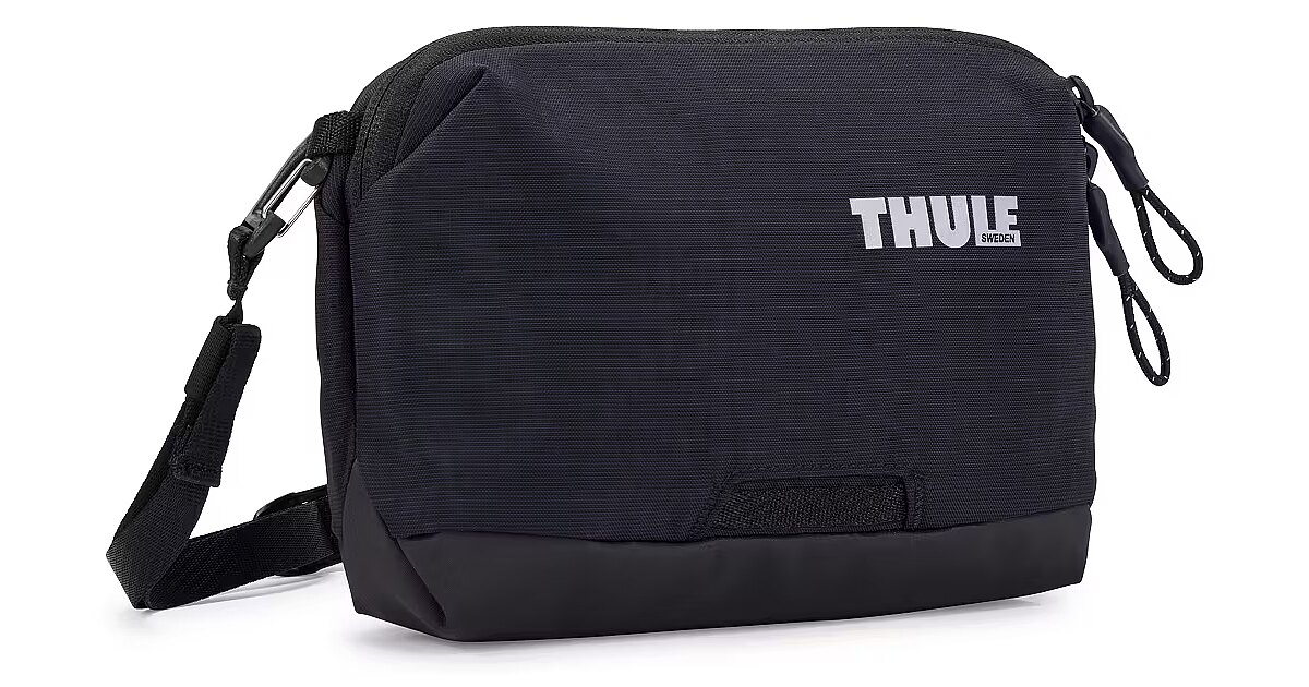 Thule Paramount Crossbody 2L, Black (PARACB-3102 BLACK)