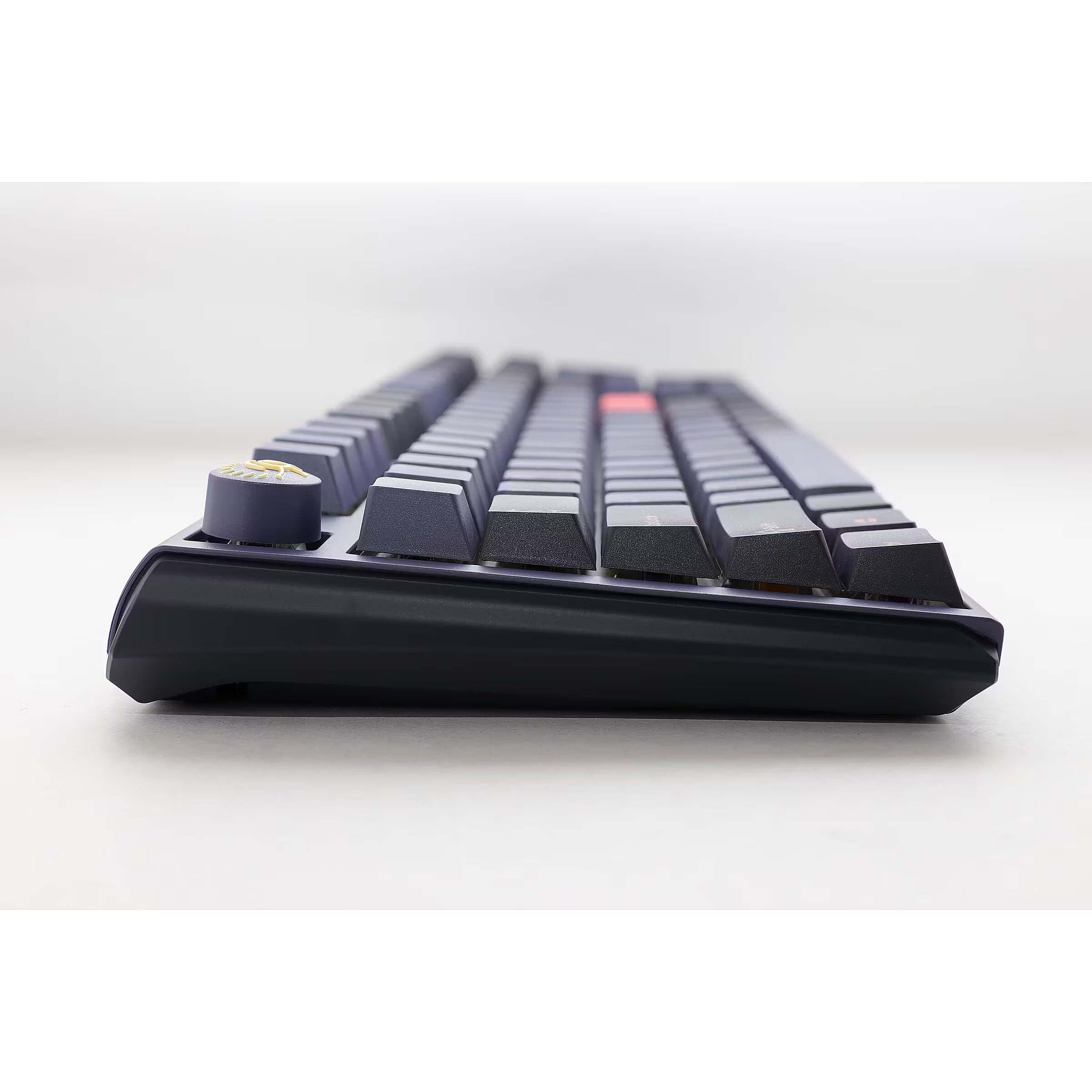 Ducky One 3 Cosmic Blue TKL, Cherry MX Blue (DKON2187ST-CUSPDCOVVVC2)
